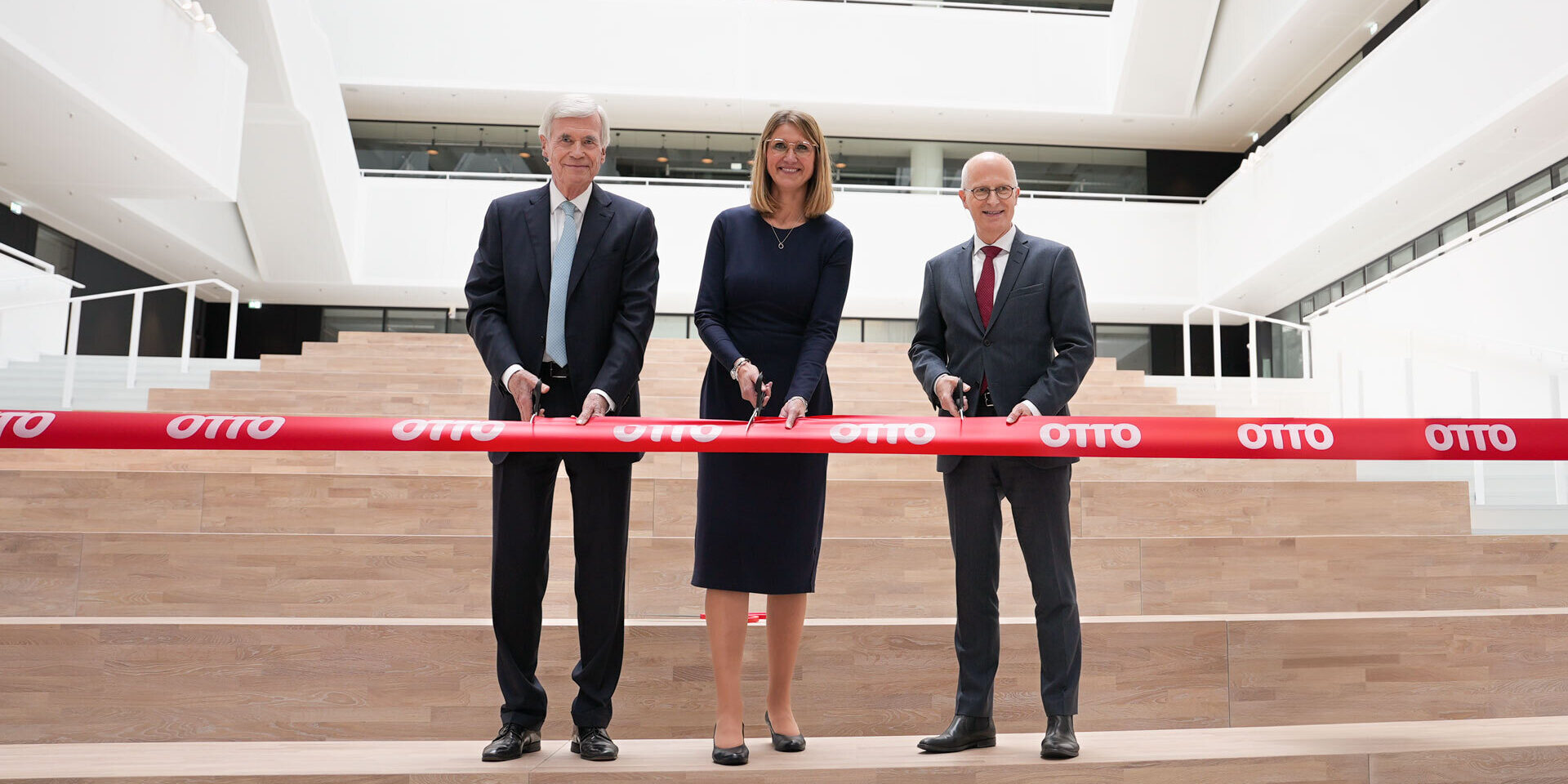 OTTO eröffnet neues Headquarter in Hamburg