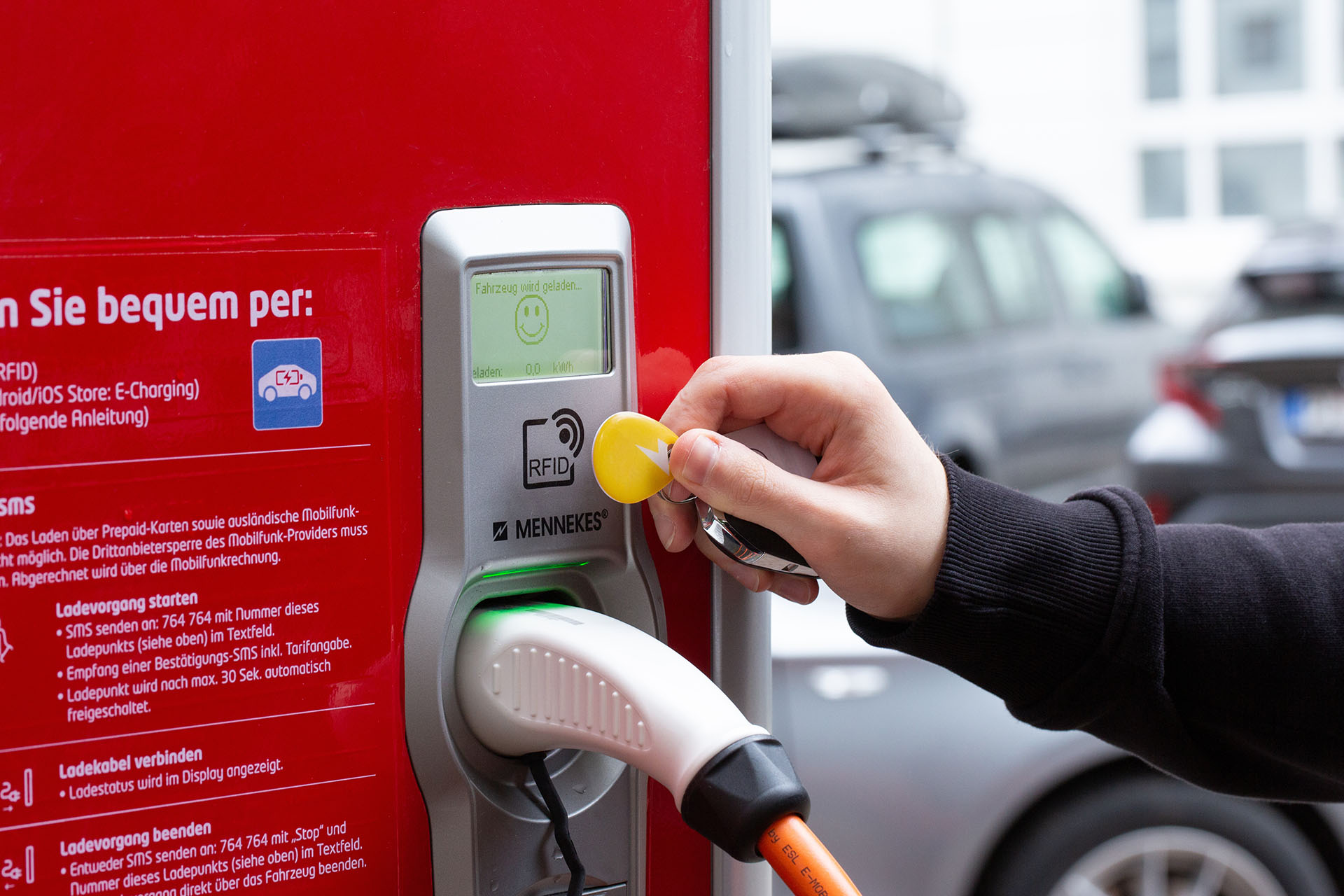 Elektroauto laden: Wie es geht und was es kostet | OTTO