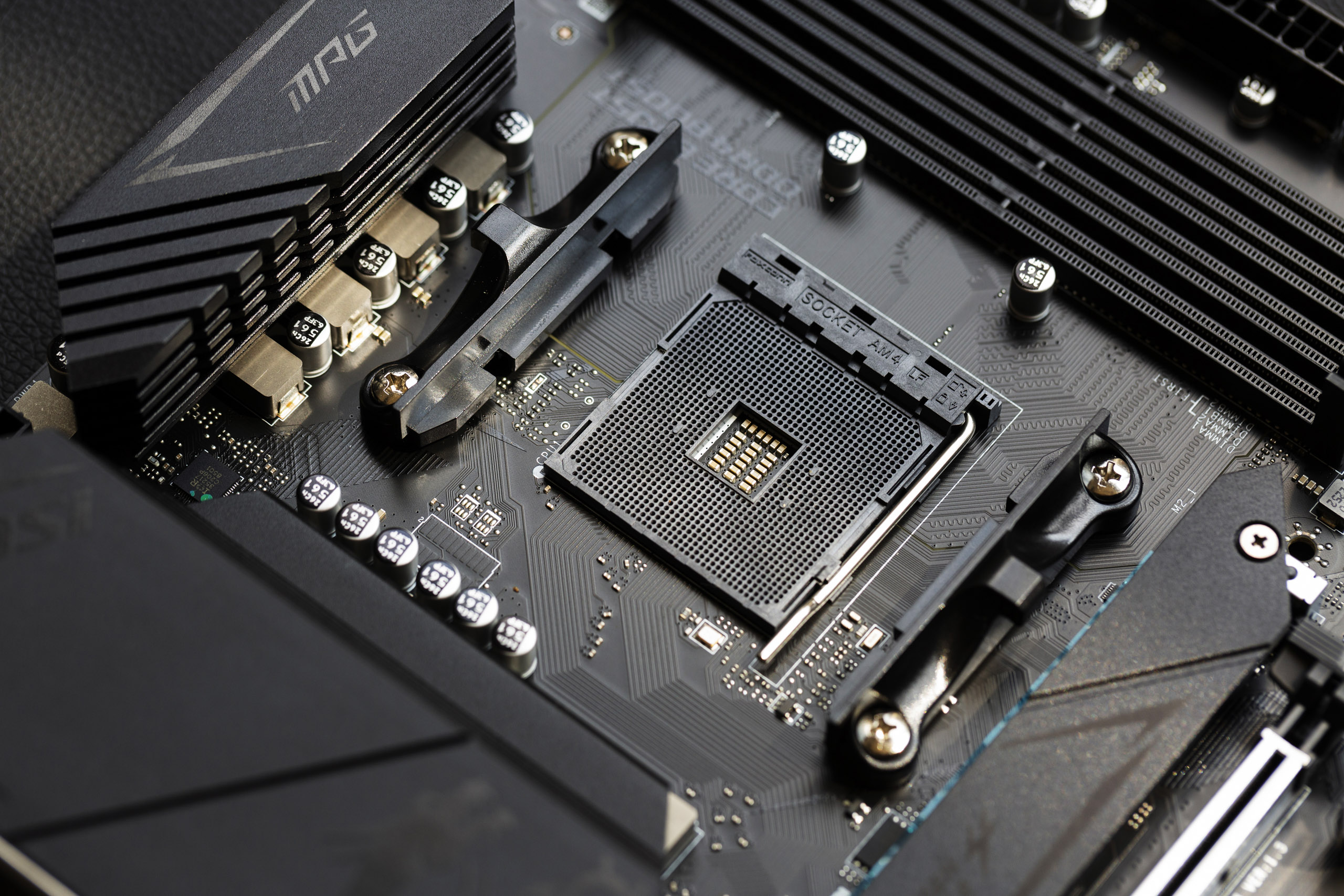 CPU-Sockel: Augen auf beim Mainboard-Kauf | OTTO