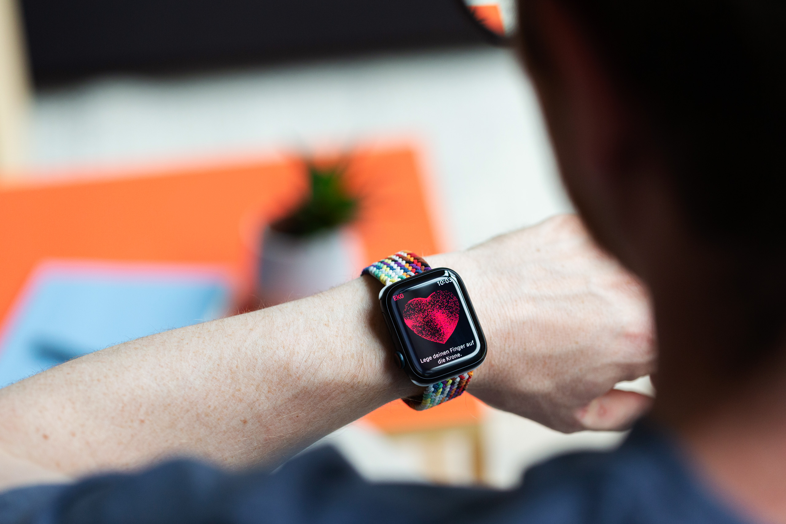 Apple Watch: EKG, Blutsauerstoff und Co. messen | OTTO