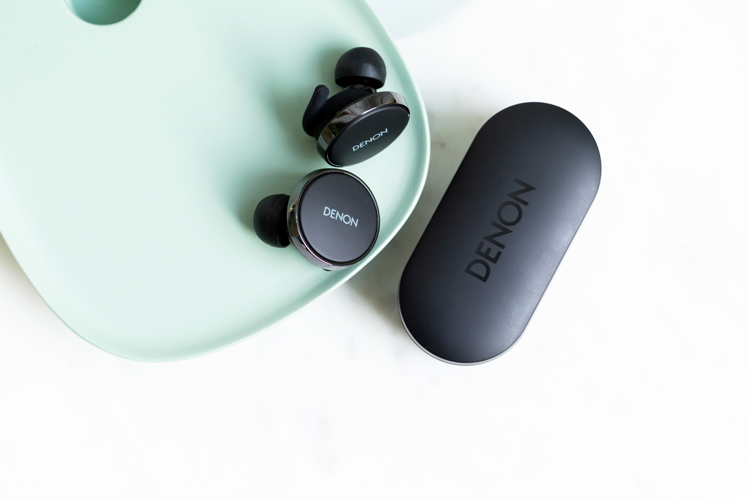 Denon PerL Pro: Premium-In-Ears mit starkem Extra | OTTO
